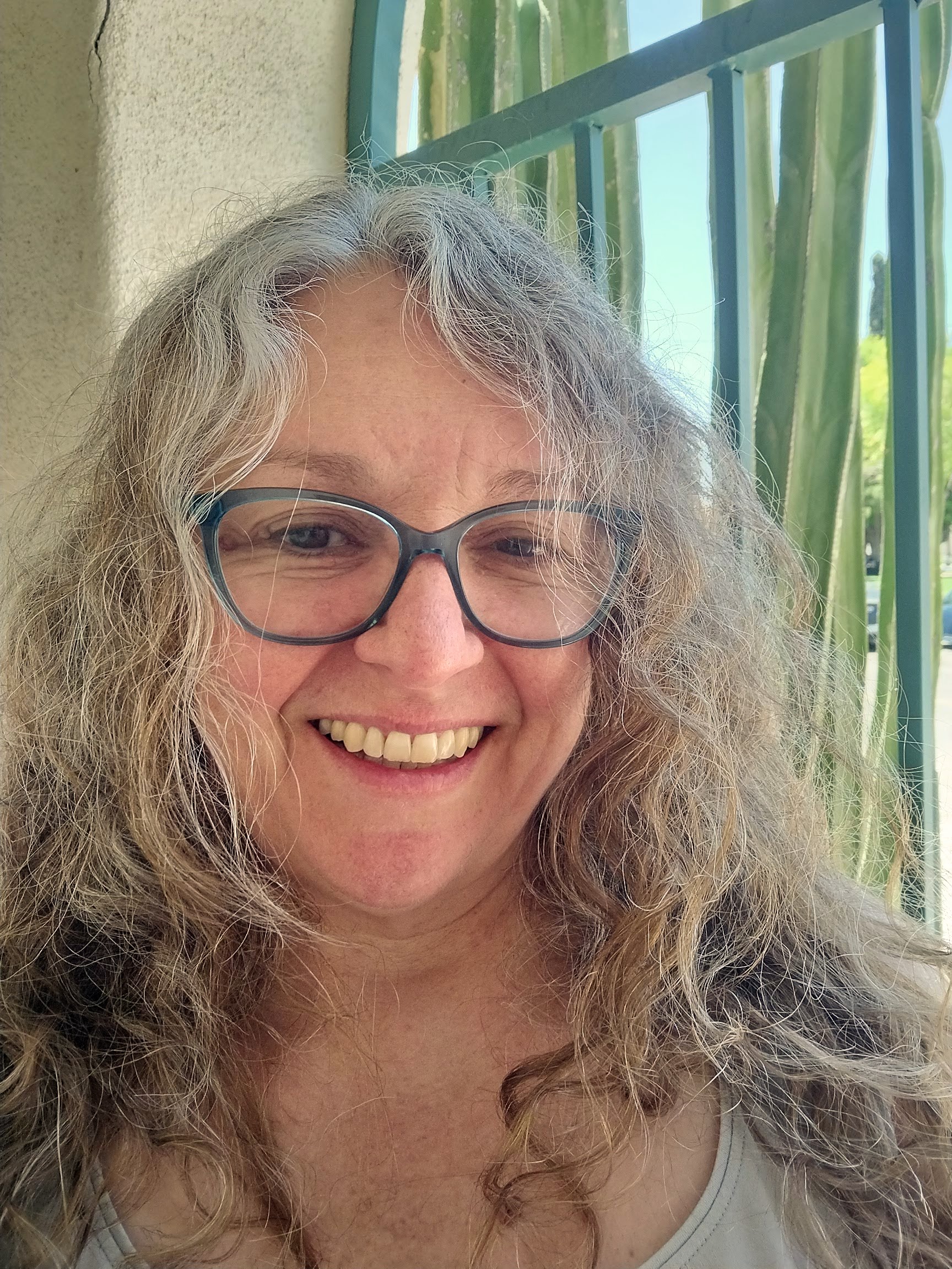 KXCI Summer Soundtrack and a Call to Community / KXCI